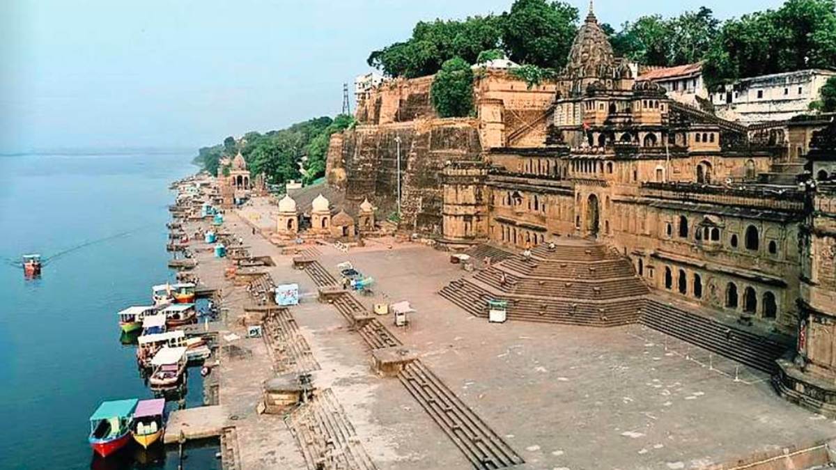 मध्य प्रदेश में नर्मदा नदी के 80 प्रतिशत घाटों पर शौचालय ही नहीं, कचरा ...